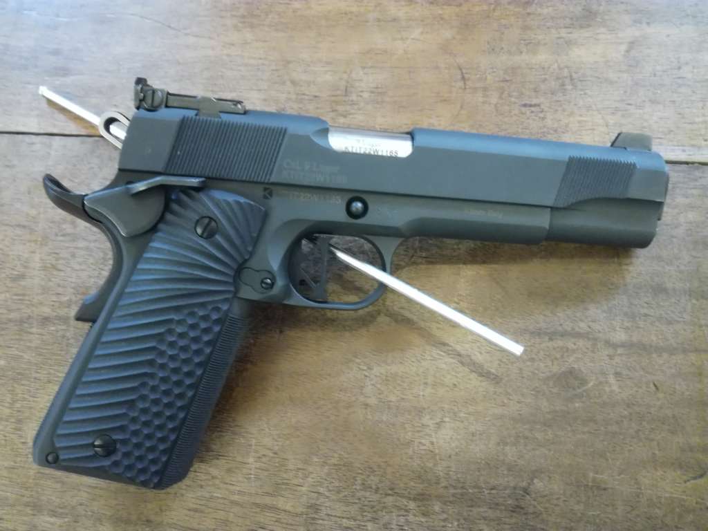 PISTOLET CHIAPPA 1911 EMPIRE GRADE PISTOL NOIR AVEC 2 CHARGEURS 10 CPS ...