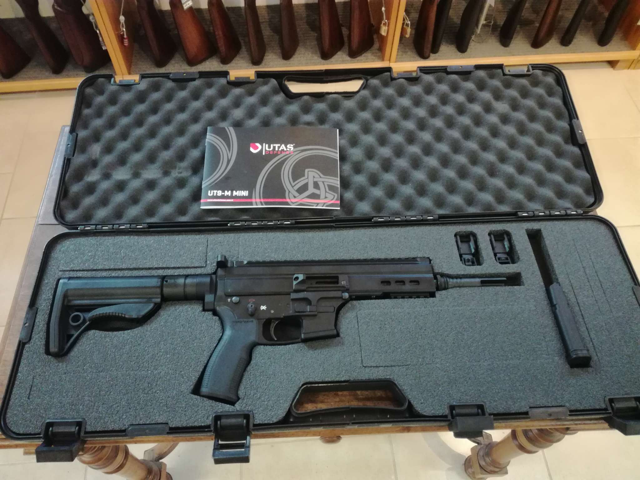 CARABINE PCC 9 UTAS UT9-M MINI, 9X19, NOIR, 6 POUCES - Armurerie Vauban