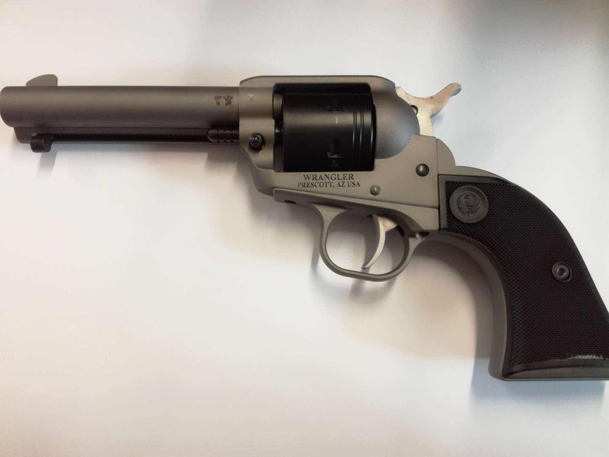 REVOLVER RUGER WRANGLER 22 LR, 6 CPS, SIMPLE ACTION INOX CERAKOTE ...